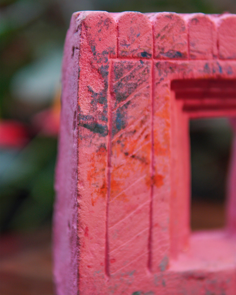 Wooden Temple Frame in Pink